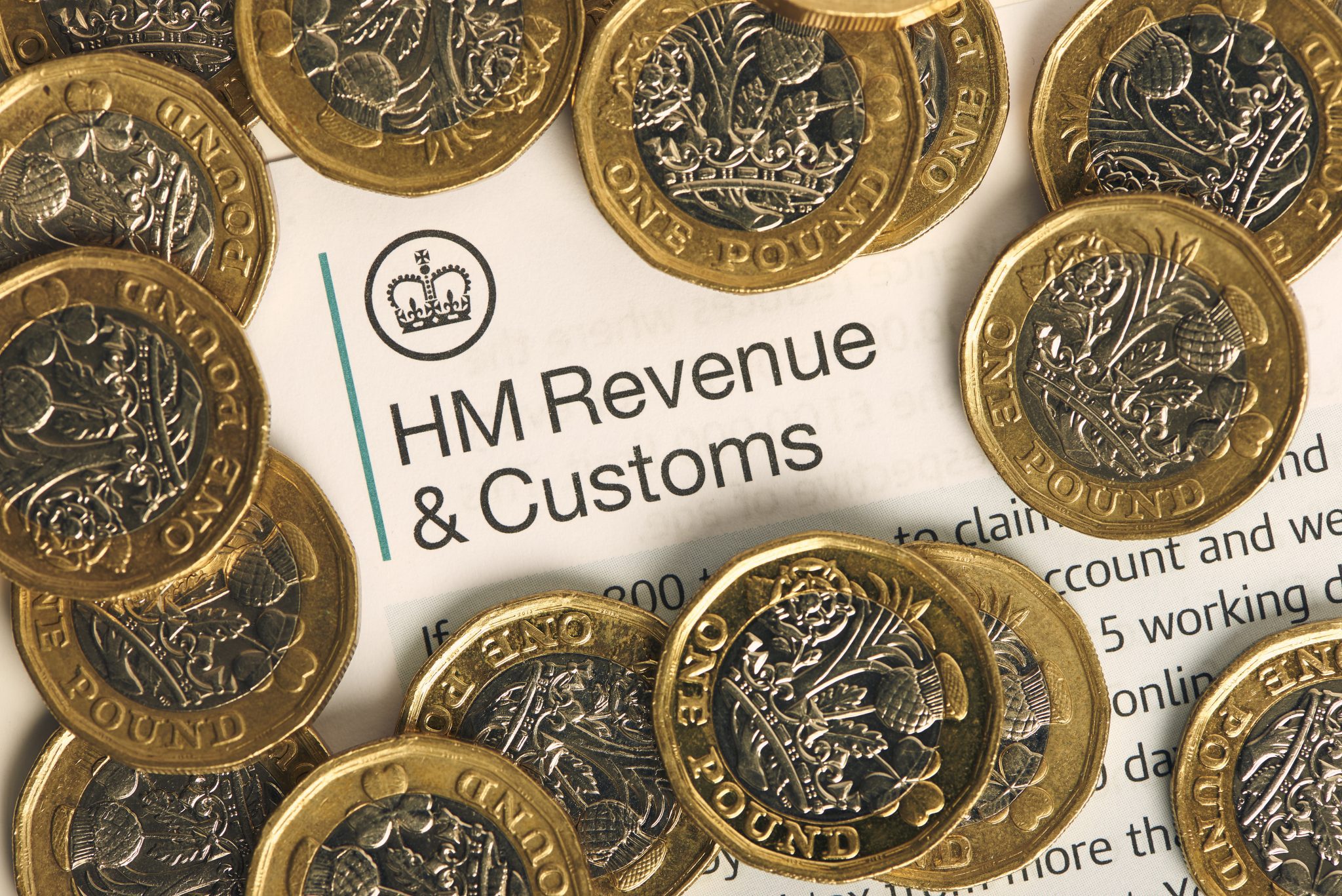 How to contact HMRC when their phone lines aren't available | Finerva